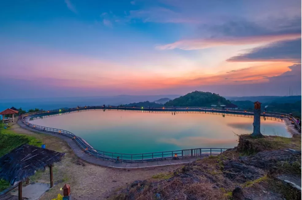 Embung Nglanggeran: 3 Pesona Wisata Alam Gunung Kidul