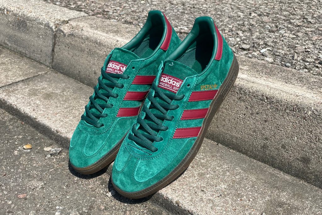 Adidas Handball Spezial: Dari Lapangan Handball ke Jalanan Fashion ...