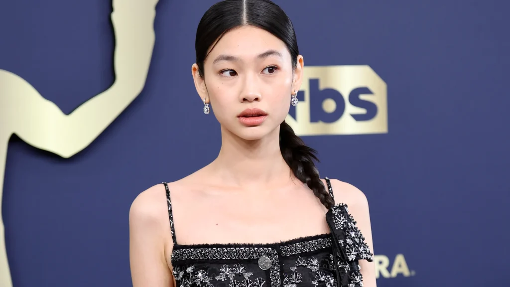 Perjalanan Karier HoYeon Jung dari Model ke Bintang Global - Iniative ...